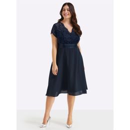 sheego Gro&szlig;e Gr&ouml;&szlig;en Cocktailkleid mit kunstvollem Spitzeneinsatz, marine, Gr&ouml;&szlig;e 54 - Damen