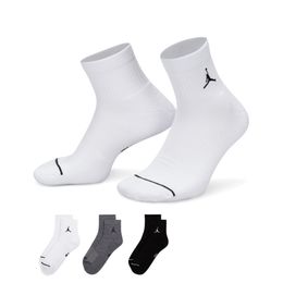 Funktionssocken Nike "U J ED CUSH POLY ANKLE 3PR 144", Damen, Gr. L (42/45), multi, color, Obermaterial: 97% Polyester, 2% Elasthan, 1% Nylon, Socken, f&uuml;r den Alltag, mit schwei&szlig;ableitendem Material, sportlicher Stil