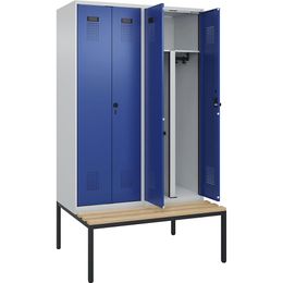 Schwarz-Wei&szlig;-Spind Evolo PLUS Sitzbank, 4 Abteile, verk&uuml;rzte Trennwand mittig, lichtgrau / enzianblau, B 1200 mm, Sicherheits-Drehriegel, mit untergebauter Sitzbank, Buche kaiserkraft