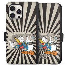 DeinDesign iPhone 15 Pro Max Handy Klapph&uuml;lle Handyh&uuml;lle aus Kunst Leder schwarz Flip Case Official Licensed Product Donald Duck Disney Sideflip mit Lasche