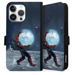 DeinDesign iPhone 14 Pro Max Handy Klapph&uuml;lle Handyh&uuml;lle aus Kunst Leder schwarz Flip Case Moon Marvel Deadpool Sideflip mit Lasche