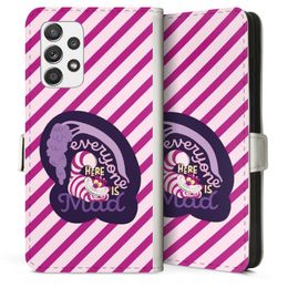 DeinDesign Galaxy A52s 5G Handy Klapph&uuml;lle Handyh&uuml;lle aus Kunst Leder wei&szlig; Flip Case Disney Grinning Cat Alice In Wonderland Sideflip mit Lasche