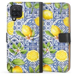 DeinDesign Galaxy A12 Handy Klapph&uuml;lle Handyh&uuml;lle aus Kunst Leder schwarz Flip Case Lemon Greece Muster Sideflip mit langer Lasche