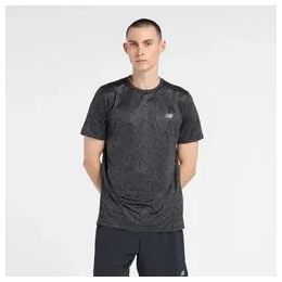Laufshirt New Balance "SPORT ESSENTIAL PRINTED T-SHIRT", Herren, Gr. L, schwarz, Obermaterial: 100% Polyester, Shirts Laufshirt, f&uuml;r vielseitige Aktivit&auml;ten, ideal f&uuml;r Lauftraining, f&uuml;r Erwachsene