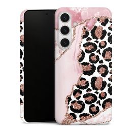 DeinDesign Galaxy S24+ Handy Premium Case Smartphone Handyh&uuml;lle Schutzh&uuml;lle gl&auml;nzend Leopard Glitzer Marble Premium Case