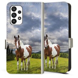 DeinDesign Galaxy A53 5G Handy Klapph&uuml;lle Handyh&uuml;lle aus Kunst Leder wei&szlig; Flip Case Meadow Nature Horse Sideflip mit Lasche