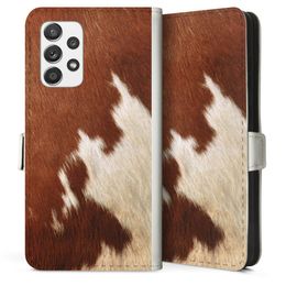 DeinDesign Galaxy A52s 5G Handy Klapph&uuml;lle Handyh&uuml;lle aus Kunst Leder wei&szlig; Flip Case Fur Cow Animal Look Sideflip mit Lasche