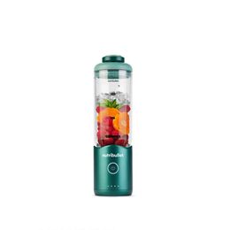 NUTRIBULLET Smoothie-Maker "Flex NBP013GR - zerkleinert Eis & gefrorene Fr&uuml;chte, Gr&uuml;n", gr&uuml;n, B:8,2cm H:39cm T:8,2cm, Zerkleinerer, 590ml, BPA-frei mit Trinkdeckel, USB-C & Trageschlaufe, 15+ Mixzyklen