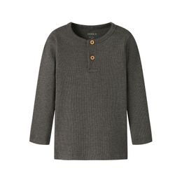 Langarmshirt name it "NMMKAB LS TOP NOOS", Jungen, Gr. 86, grau (delicioso detail:melange), Feinripp, Obermaterial: 57% Baumwolle, 38% Modal, 5% Elasthan, meliert, normal normal, Rundhals, abgesteppte Kante, Shirts Langarmshirt, Im Henley-Stil - mit kurzer Knopfleise, normal geschnitten