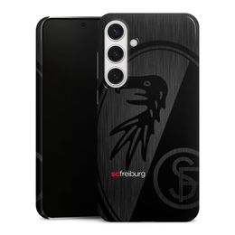 DeinDesign Galaxy S24+ Handy Premium Case Smartphone Handyh&uuml;lle Schutzh&uuml;lle gl&auml;nzend Sc Freiburg Metallic Look Official Licensed Product Premium Case
