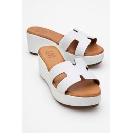 Lia Leder Plateau Sandale (Women)