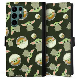 DeinDesign Galaxy S22 Ultra Handy Klapph&uuml;lle Handyh&uuml;lle aus Kunst Leder schwarz Flip Case Official Licensed Product Star Wars Muster Baby Yoda Sideflip mit 