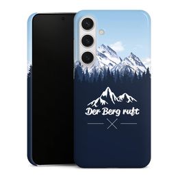 DeinDesign Galaxy S24+ Handy Premium Case Smartphone Handyh&uuml;lle Schutzh&uuml;lle gl&auml;nzend Wanderlust Sky Mountain Premium Case