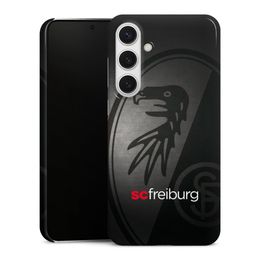 DeinDesign Galaxy S24+ Handy Premium Case Smartphone Handyh&uuml;lle Schutzh&uuml;lle gl&auml;nzend Official Licensed Product Sc Freiburg Metallic Look Premium Case