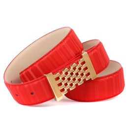 Anthoni Crown Damen Lederg&uuml;rtel mit goldfarbener Koppelschlie&szlig;e rot 80
