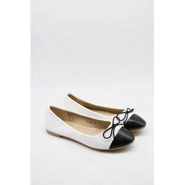Bellucci Ballerinas in Wei&szlig;/ Schwarz - 66% | Gr&ouml;&szlig;e 38 | Damen-ballerinas