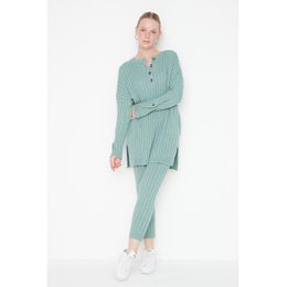 Trendyol 2tlg. Outfit in Gr&uuml;n - 62% | Gr&ouml;&szlig;e M | Damen-pullover-cardigans