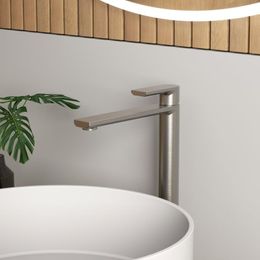 rivea Dia Waschtischarmatur mit erh&ouml;htem Armaturenk&ouml;rper, BR2043BN,