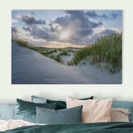 Bilderwelten Akustikbild | Wandbild schallabsorbierend - Amrum Sonnenaufgang im D&uuml;nensand