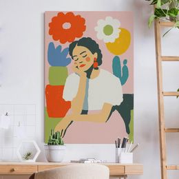 Bilderwelten Akustikbild | Wandbild schallabsorbierend - Tr&auml;umende Frida mit Blumen I