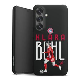 DeinDesign Galaxy S25 Handy Premium Case Smartphone Handyh&uuml;lle Schutzh&uuml;lle matt Fc Bayern M&uuml;nchen Klara B&uuml;hl Official Licensed Product Premium Case
