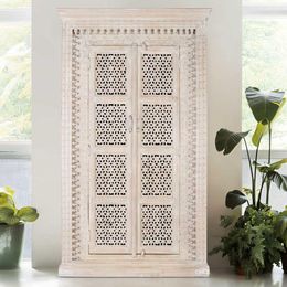 Pharao24.de Holzschrank Massivholzschrank im orientalischen Stil in Holz White Wash