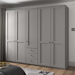 Pharao24.de Landhaus Design Schlafzimmerschrank in Hellgrau 250 cm breit