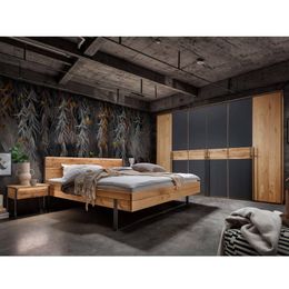 Pharao24.de Schlafzimmer M&ouml;bel aus Wildeiche Massivholz und Metall Industry Stil (vierteilig)