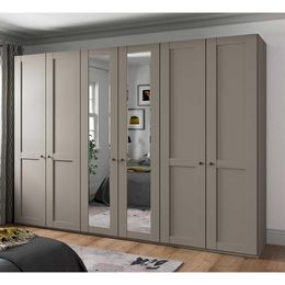 Pharao24.de Hellgrauer XL Kleiderschrank im modernen Landhausstil 300 cm breit