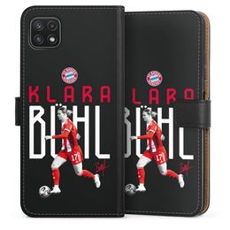 DeinDesign Galaxy A22 5G Handy Klapph&uuml;lle Handyh&uuml;lle aus Kunst Leder schwarz Flip Case Fc Bayern M&uuml;nchen Klara B&uuml;hl Official Licensed Product Sideflip mit langer