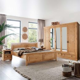 Pharao24.de Landhaus Schlafzimmer aus Kiefer Massivholz Eichefarben gebeizt und ge&ouml;lt (vierteilig) Pharao24