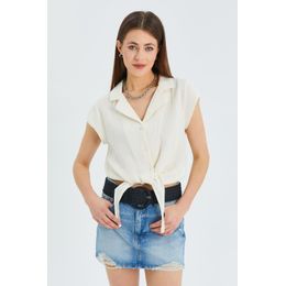 Crop-Shirt mit Schleifendetail
