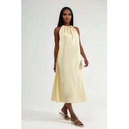 Halter-Neck Midi-Kleid