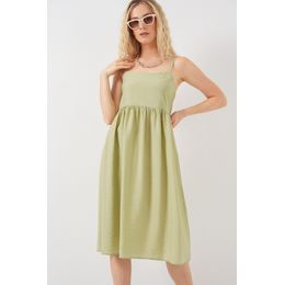 Kleid mit quadratischem Ausschnitt und strukturiertem Midi-Design