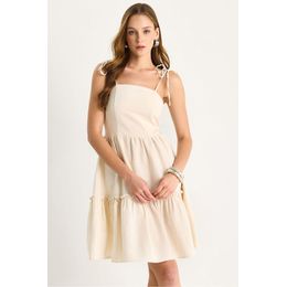 Kleid mit quadratischem Kragen in A-Form und Bindungsdetail in Midi-L&auml;nge