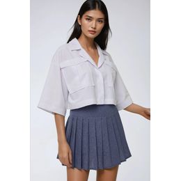 Crop-Shirt mit einer Taschenoptik