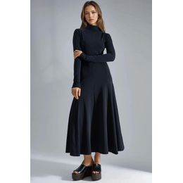 Lang&auml;rmliges A-Linien Midikleid