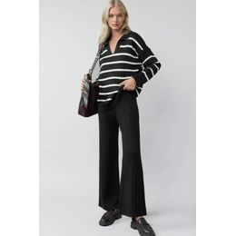 Gestreiftes Strick-Set mit Polo-Kragen
