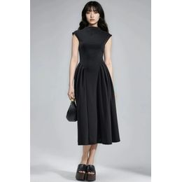 Texturiertes Panel-Midi-Kleid