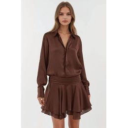 R&uuml;schendrapiertes Mini-Kleid mit langen &Auml;rmeln und Hemdkragen