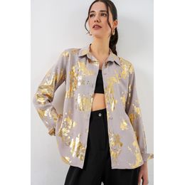 &Uuml;bergro&szlig;es gestreiftes Button-Up Hemd
