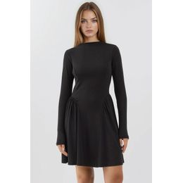 Weiches Texturiertes Boot-Ausschnitt Mini-Kleid