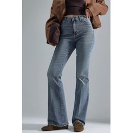 Hochtaillierte Bootcut-Jeans