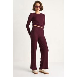 Fitted Zweiteiliges Koordinaten-Set mit Ausgestellten Hosen