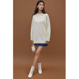 Dicker Strick-Pullover mit Rundhalsausschnitt