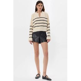 Gestreifter zipfarmer Strickpullover