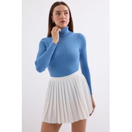 Strukturiertes Langarmshirt mit Rollkragen