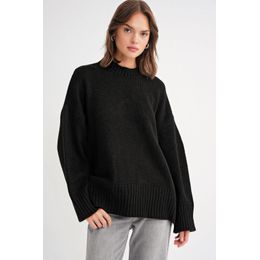 &Uuml;bergro&szlig;er Rippstrickpullover mit Rundhalsausschnitt
