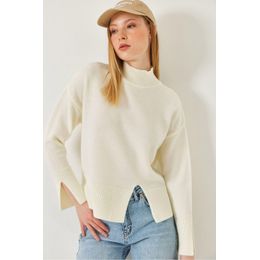 L&auml;ssiger Rollkragenpullover mit Schlitzen