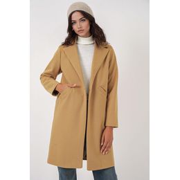 Gekn&ouml;pfter langer Mantel mit Taschen